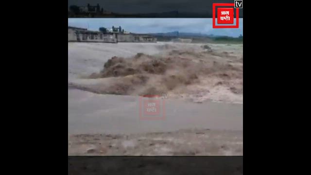 यमुनानगर में Hathni Kund Barrage में फिर बढ़ा जलस्तर, वीडियो वायरल